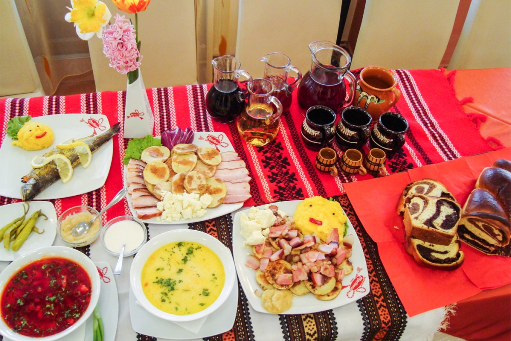 Hotel Restaurant Martisorul Cacica - Din inima Bucovinei